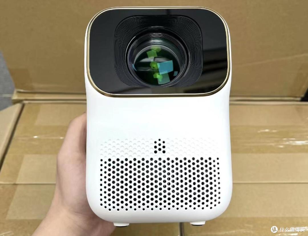 二手最多600块！这五个mini投影仪绝对超值，卧室首选_投影仪_什么值得买