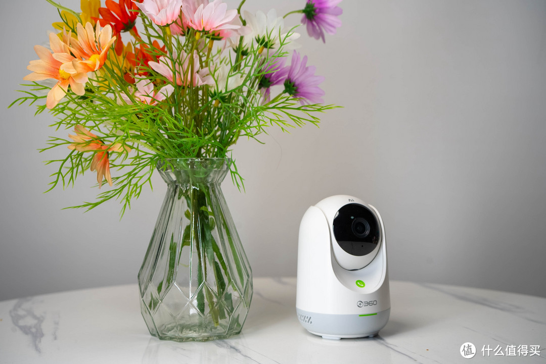 360 云台摄像机 9Pro AI 版：我是你的眼，给独居女孩的定心丸！_智能摄像机_什么值得买