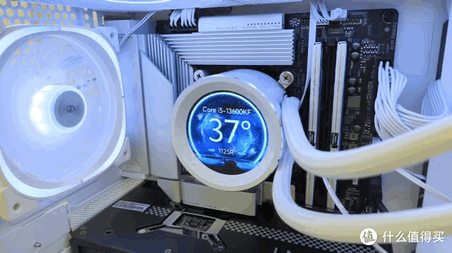 高性价比的平替款大屏LCD水冷：先马XW360-PLUS装机先睹为快！_散热器_什么值得买