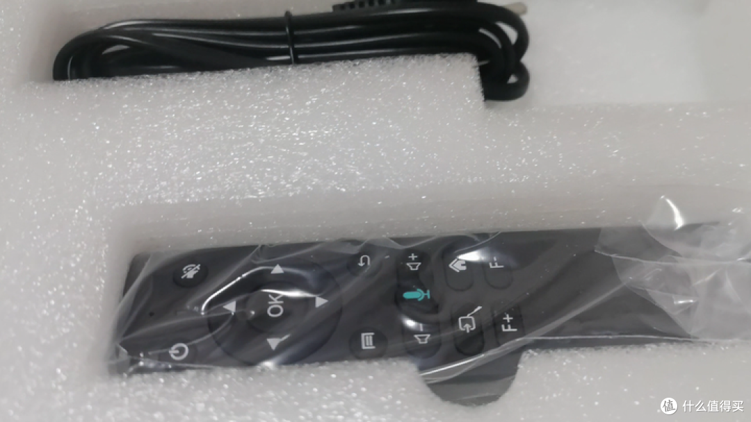 创维智造小湃A8投影仪开箱测评（疑似灯泡机）_投影仪_什么值得买