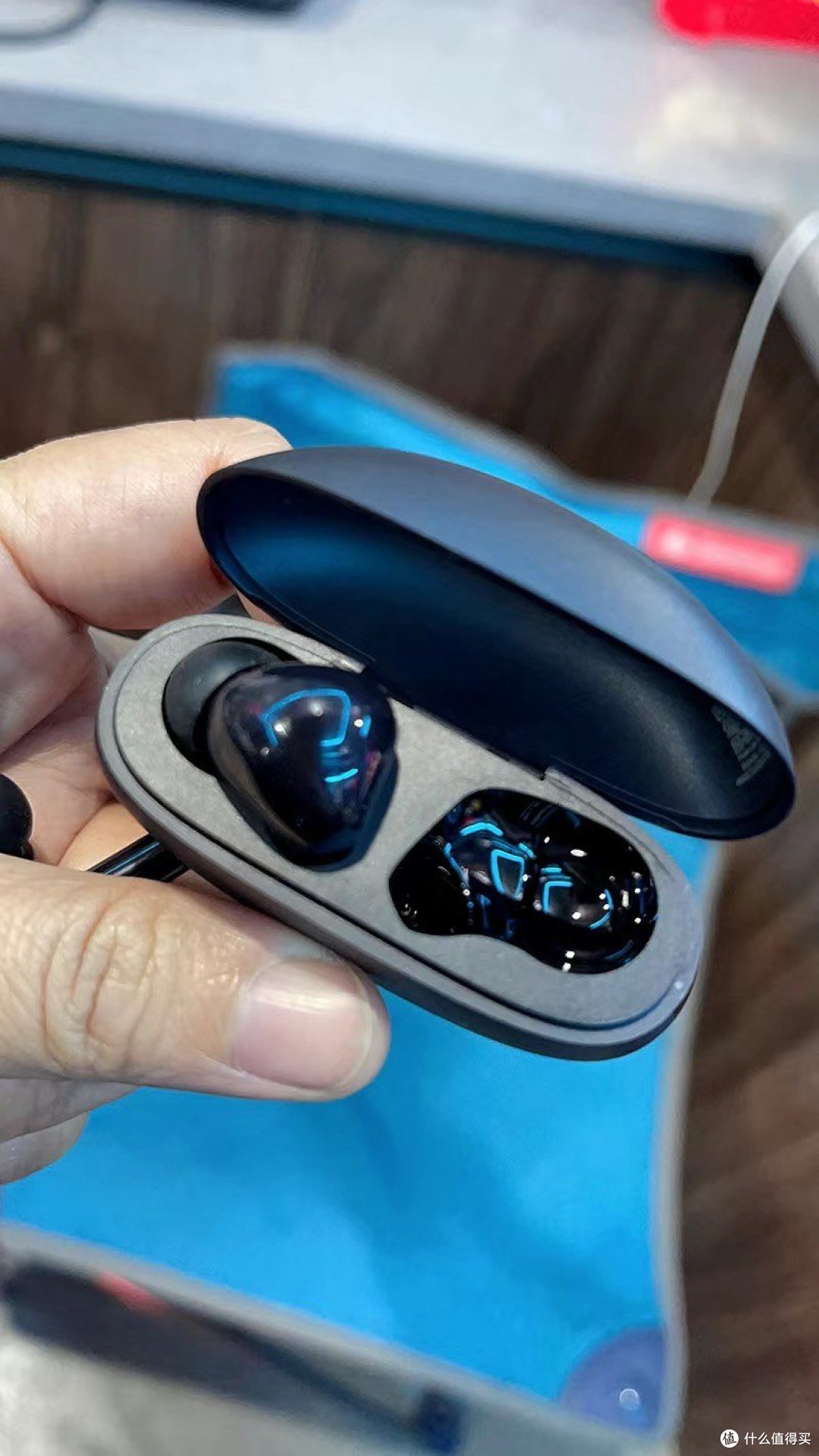 揭秘Redmi Buds4活力版：你想要的，它都有！_耳机_什么值得买