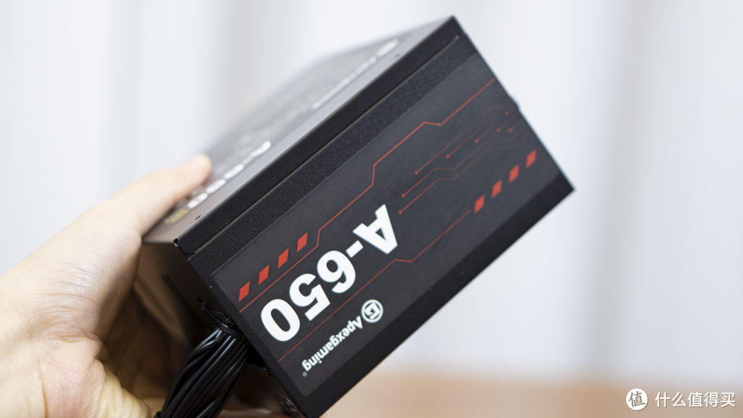 300块的电源，用着却意料地稳！艾湃电竞A650铜牌电源开箱及试用体验分享！_电脑电源_什么值得买