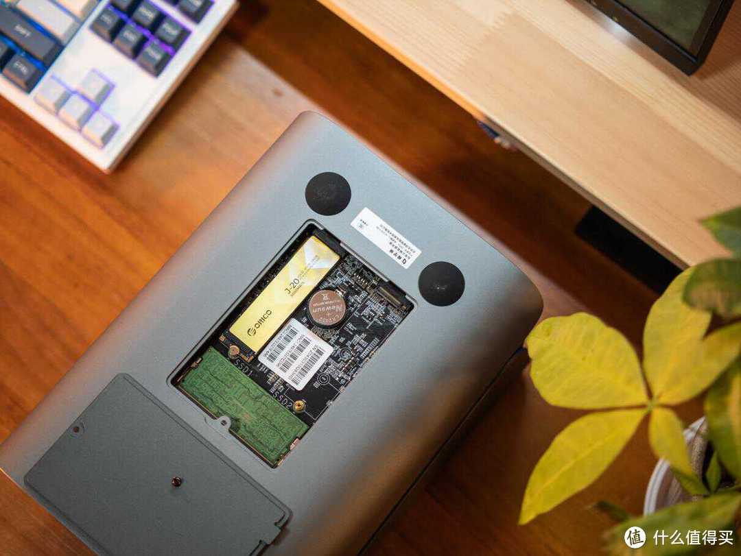 入坑传统NAS太复杂？亲测AI NAS 极空间 Z4pro，到底强在哪！_网络存储_什么值得买