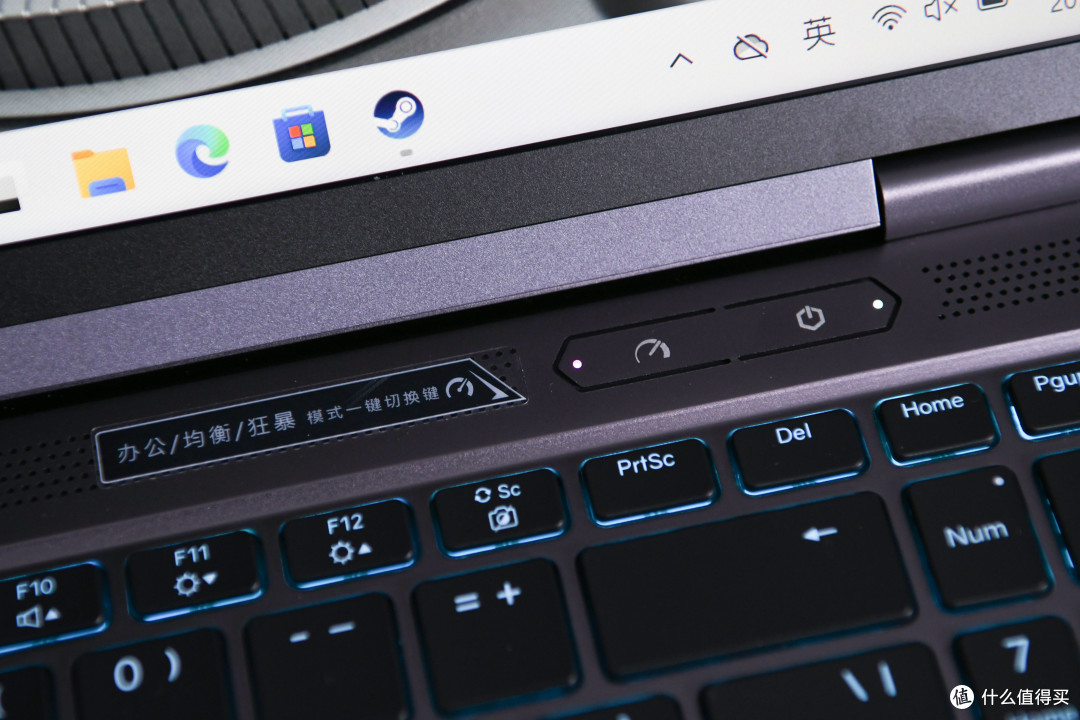 6999交个朋友！机械革命翼龙15 Pro暮石灰拆解评测_游戏本_什么值得买