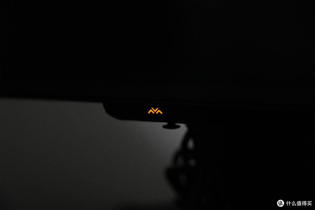 Fast-HVA+MiniLED搭配表现如何？雷鸟U8显示器测评_显示器_什么值得买