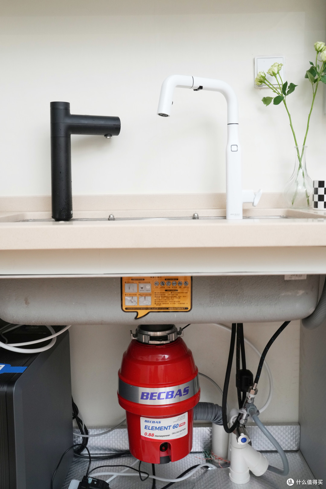 整洁厨房的秘密！贝克巴斯E60PRO厨余垃圾处理+超级感应龙头F05PRO，组合搭配使用体验_垃圾处理器_什么值得买