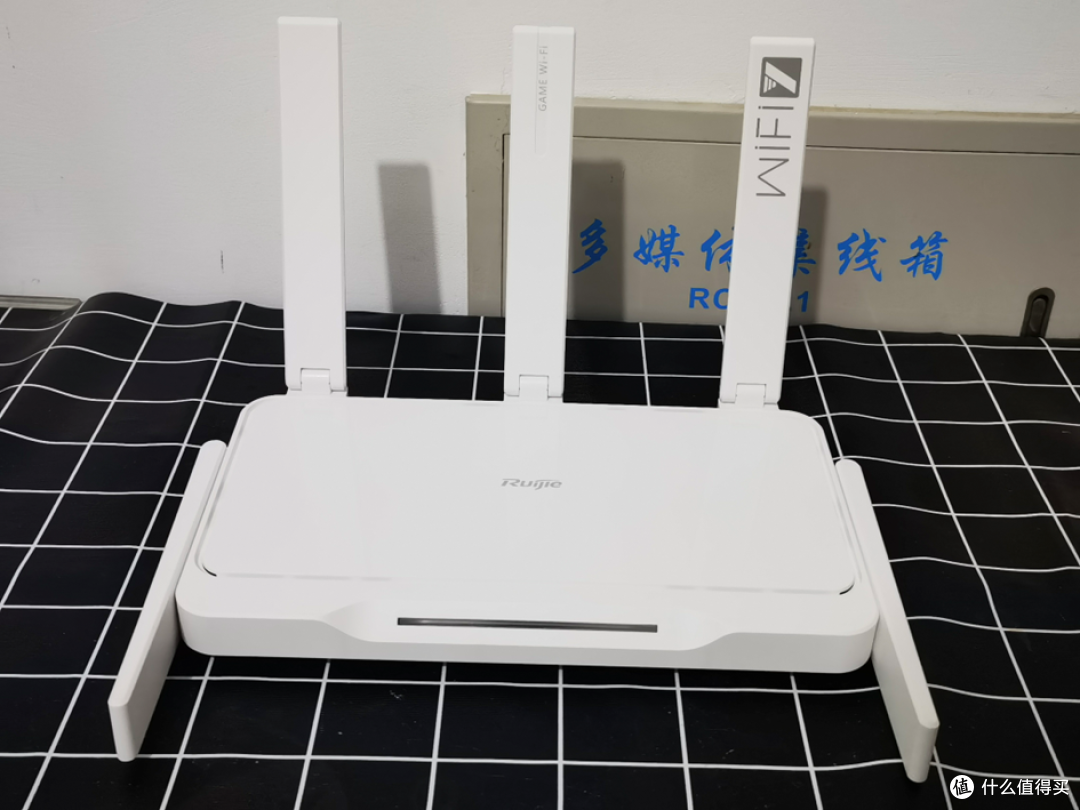 锐捷雪豹BE50电竞路由器评测：Wi-Fi7时代的游戏新选择！_路由器_什么值得买