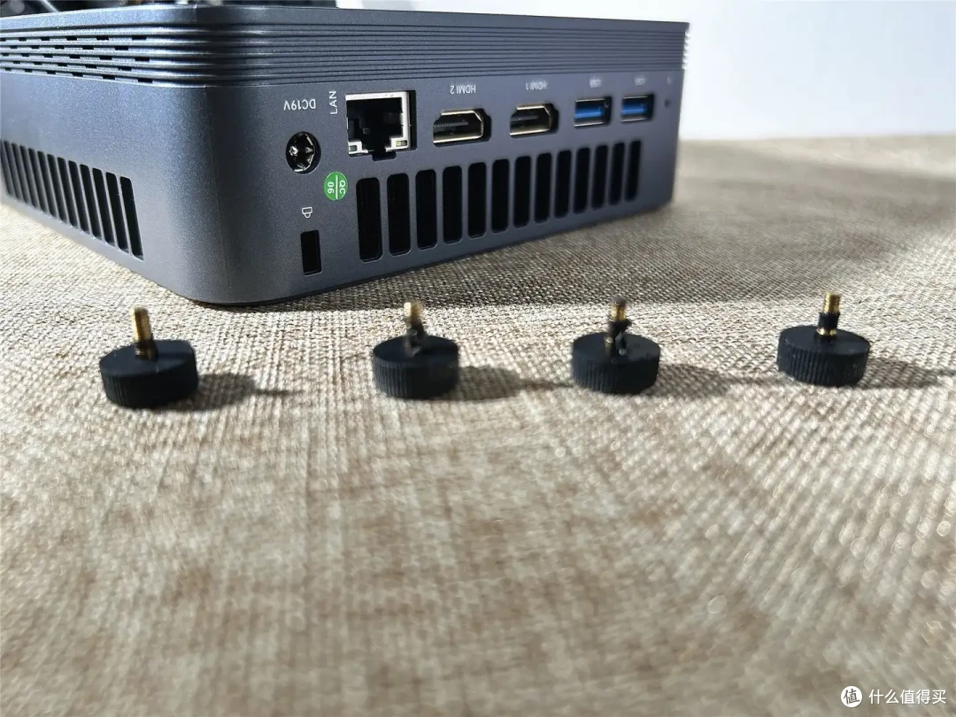 2000多的R7 8845HS到底有多香？性能基本满足日常使用，24年值得入手的mini主机推荐！_台式机_什么值得买