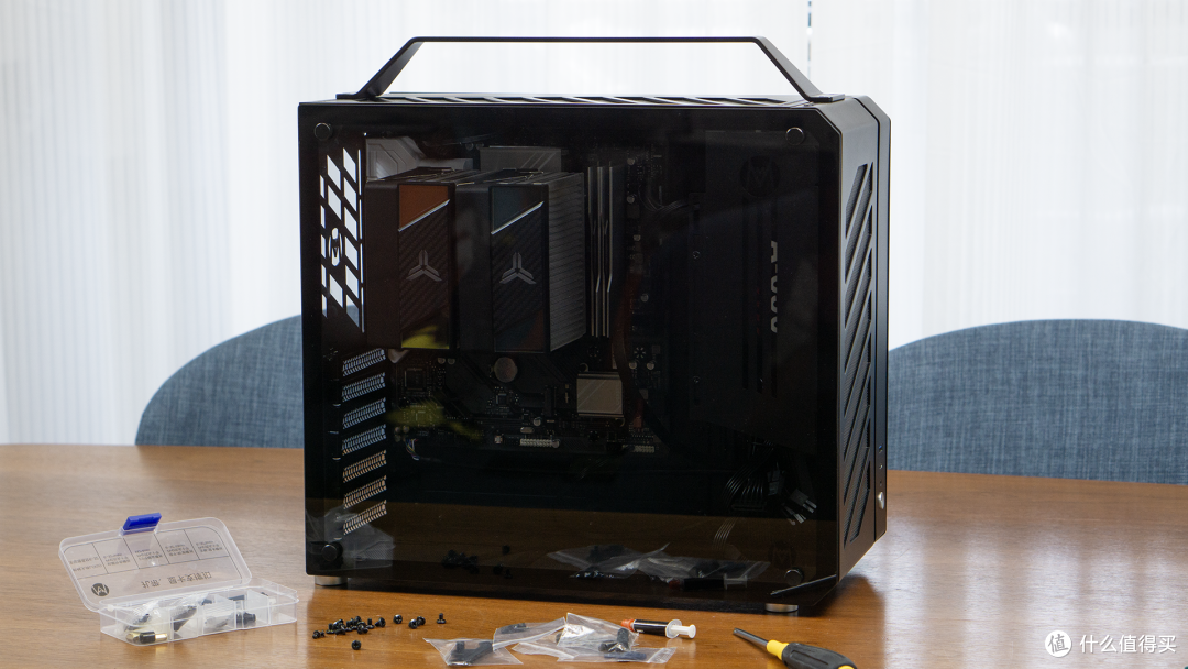 Mini战斗力！ 方糖机械大师C34PLUS、乔思伯CR3000联手，打造精致小主机！_机箱_什么值得买