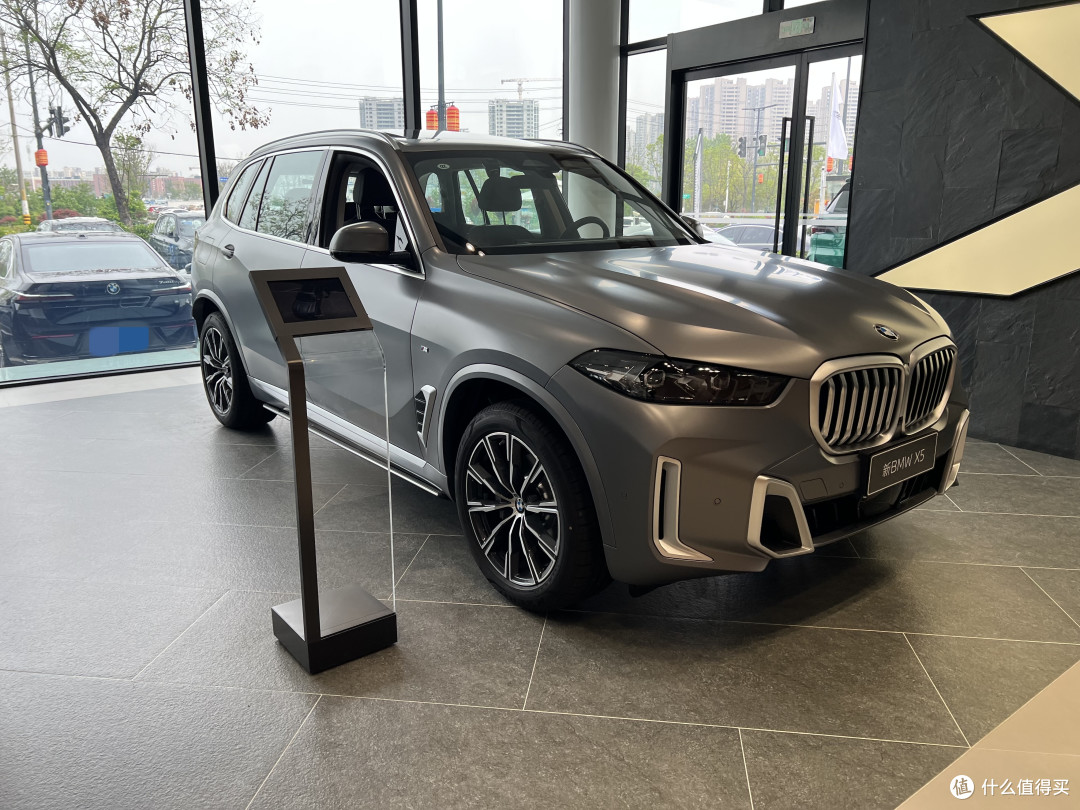 豪华车特辑——体验宝马X5L_SUV_什么值得买