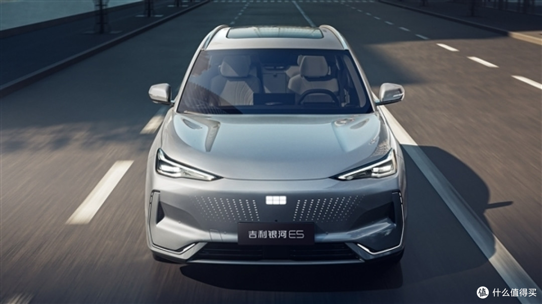 开卷！吉利全新纯电SUV银河E5：530公里超长续航，8月上市_新能源车_什么值得买