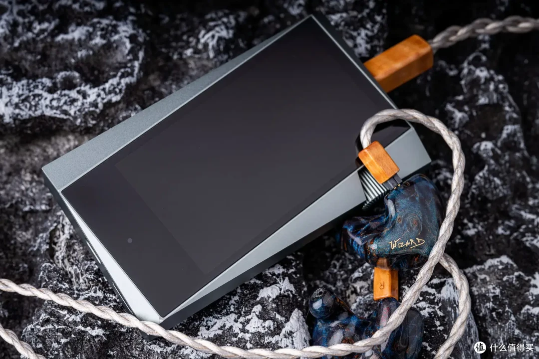 【老坑新填】AK SR35：个人心目中接近完美的便携DAP_随身播放器_什么值得买