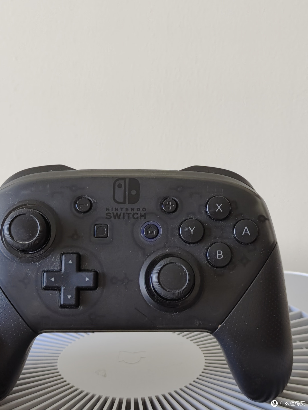 Switch Pro手柄618购买很划算，不到300就买到了。_游戏手柄_什么值得买