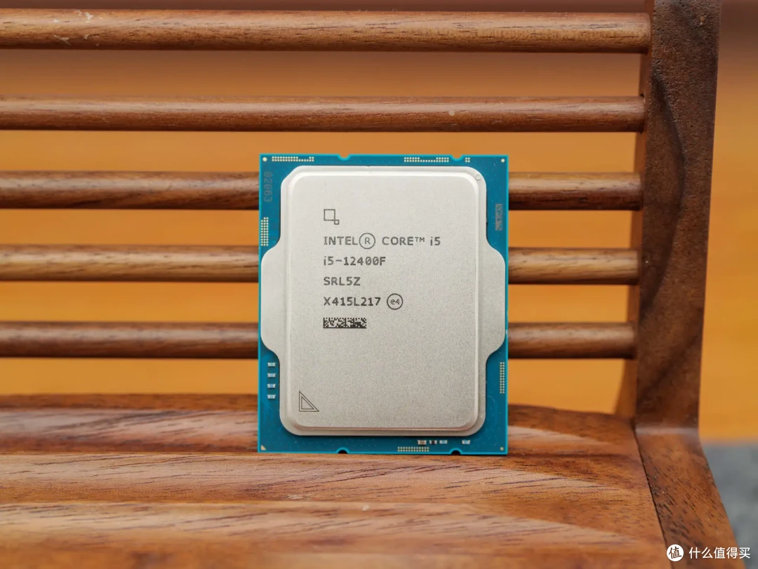618入门CPU怎么选？L3大三缓的实际效果如何？Intel i5-12400F和AMD 5700X3D对比测试_CPU_什么值得买