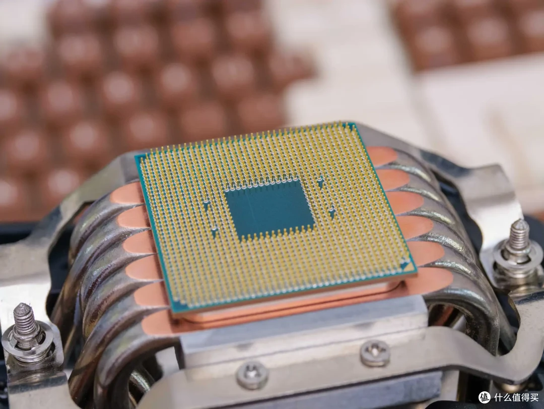 618入门CPU怎么选？L3大三缓的实际效果如何？Intel i5-12400F和AMD 5700X3D对比测试_CPU_什么值得买