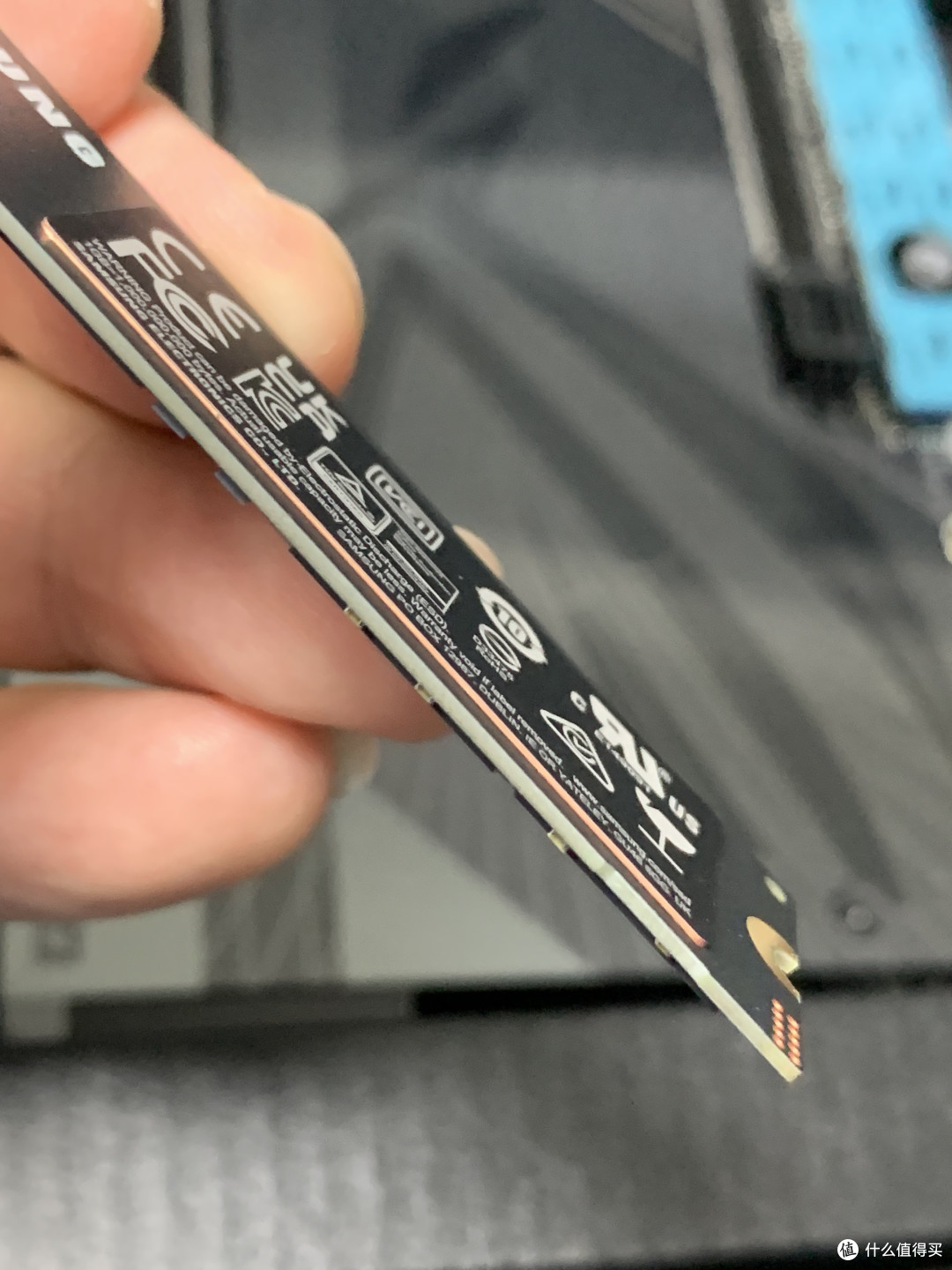 决战紫禁之巅，三星990pro vs 英睿达 T500_固态硬盘_什么值得买