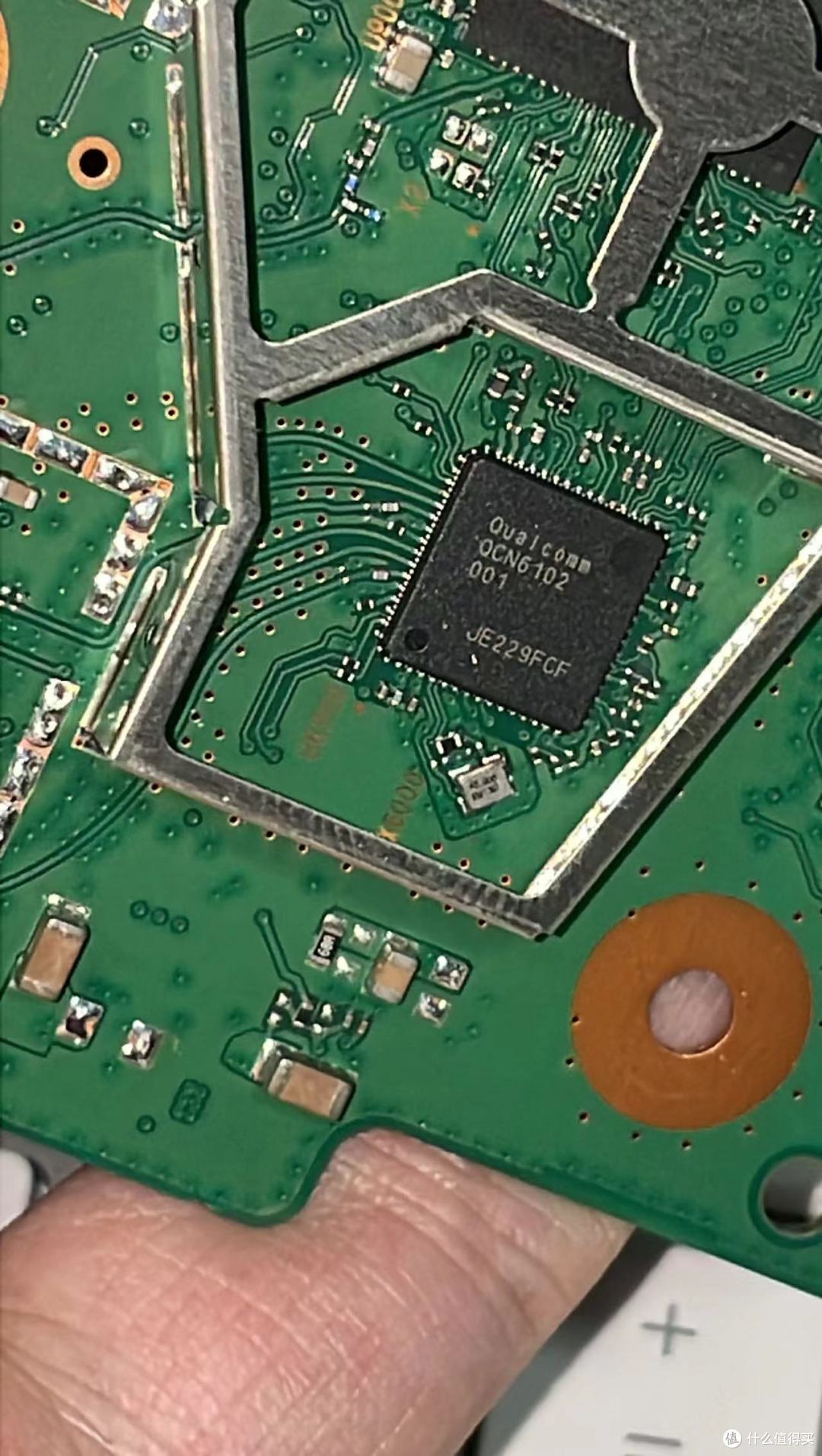 华为AirEngine 5562-10无线AP国内第一首拆_路由器_什么值得买