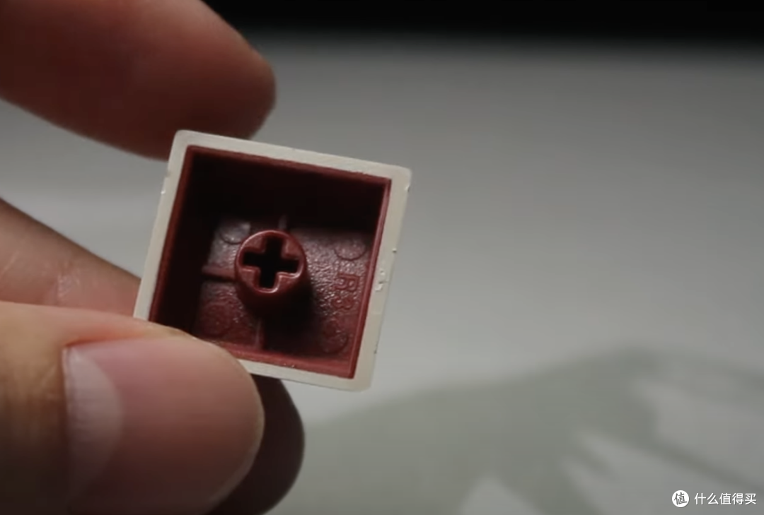 Ilovebee B87胶坨坨，Leafspring、旋钮/按键随心换，一百多元的好选择_无线键盘_什么值得买