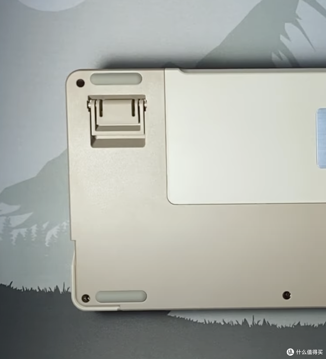 Ilovebee B87胶坨坨，Leafspring、旋钮/按键随心换，一百多元的好选择_无线键盘_什么值得买