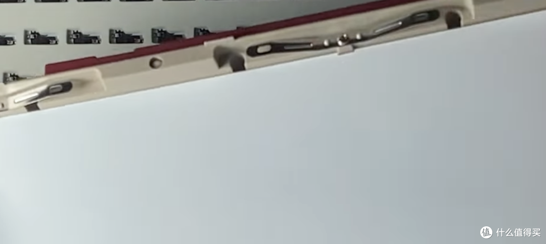 Ilovebee B87胶坨坨，Leafspring、旋钮/按键随心换，一百多元的好选择_无线键盘_什么值得买