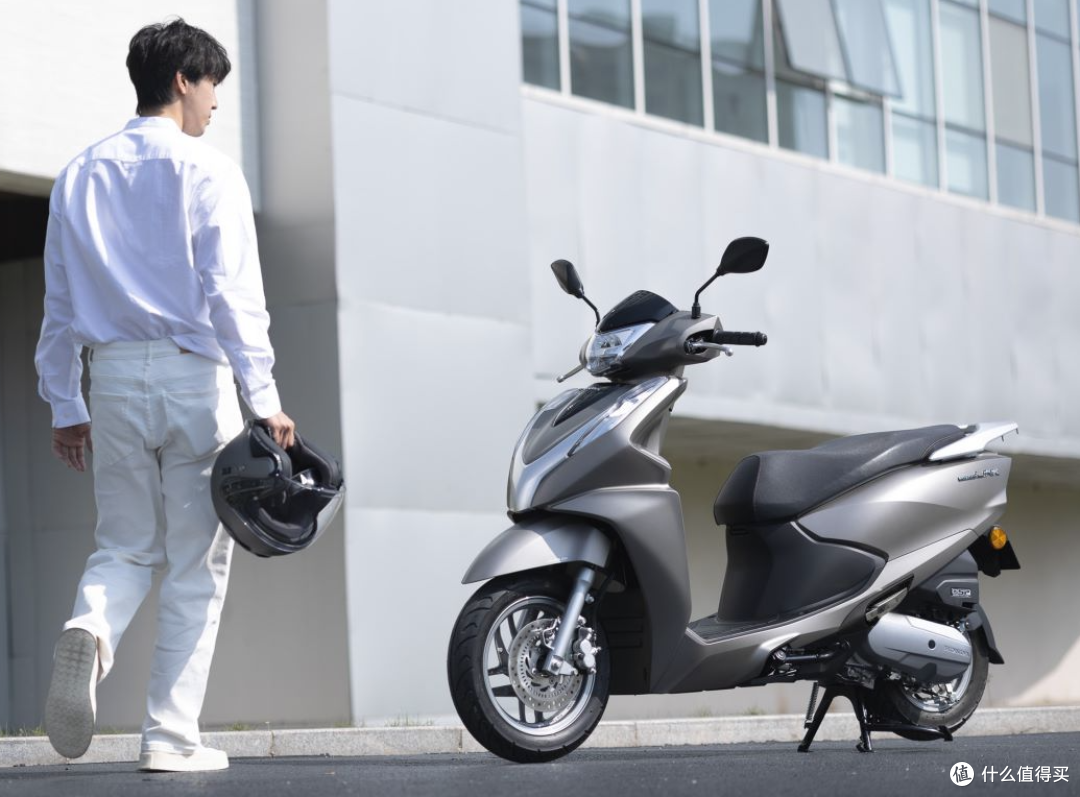 “万元踏板王者”五羊本田 LD125 LINK，CBS和ABS版同时上线_摩托车整车_什么值得买