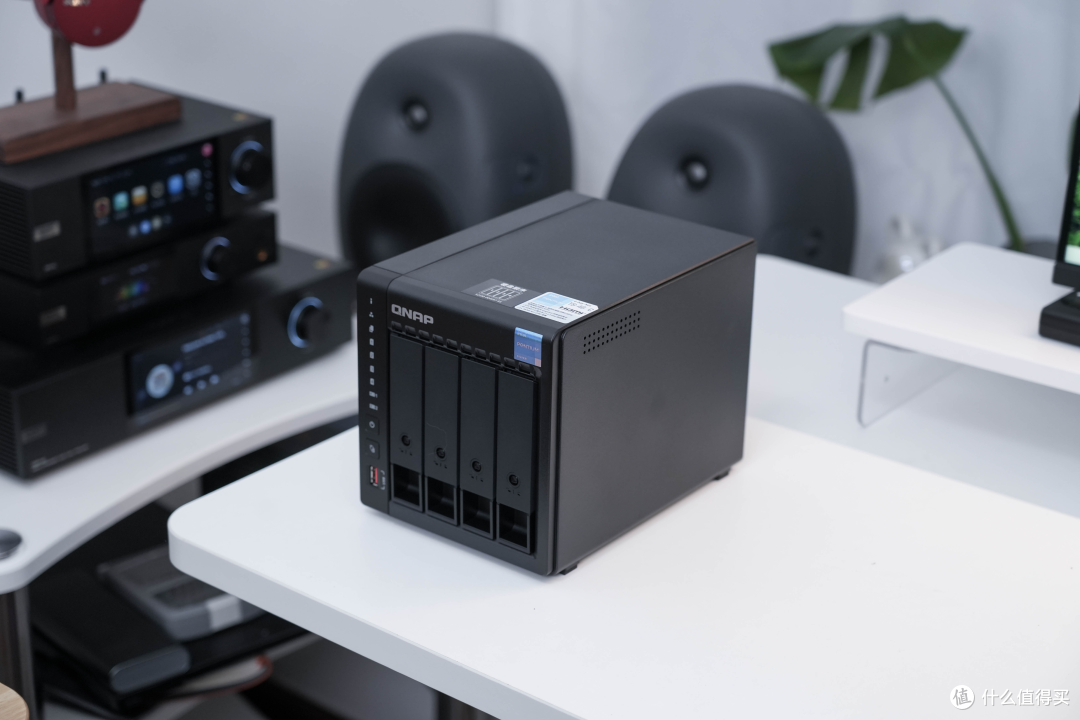 轻松达成4K160帧，威联通NAS补帧教程丨调用第三方开启超分和补帧_NAS存储_什么值得买