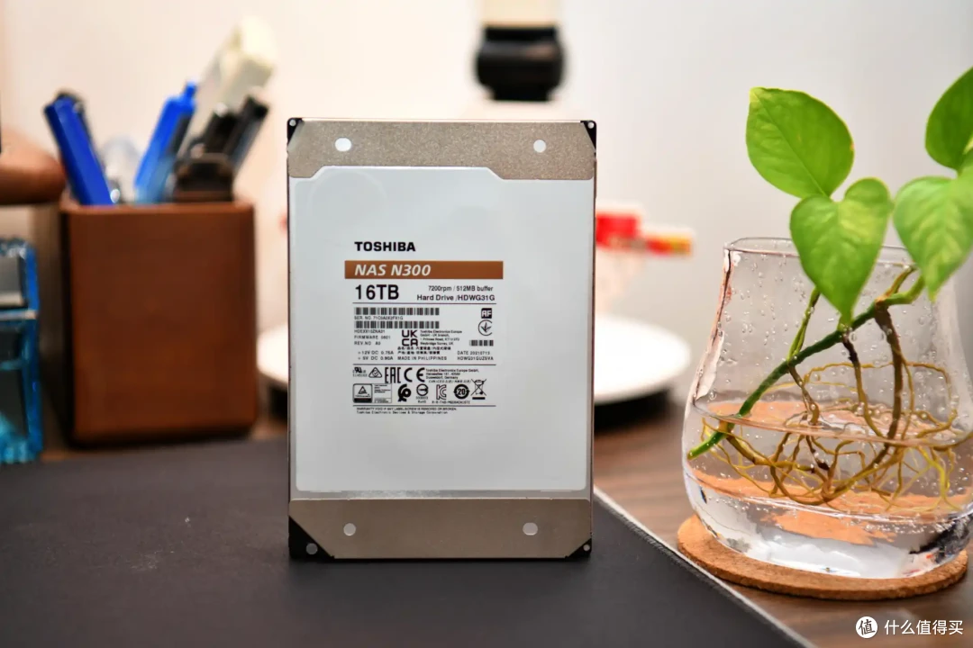 工作室海量数据存储空间不够，东芝N300 NAS机械盘（4*16T）全搞定_机械硬盘_什么值得买