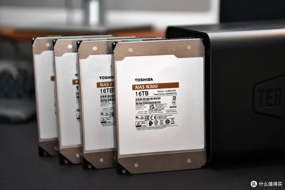 工作室海量数据存储空间不够，东芝N300 NAS机械盘（4*16T）全搞定_机械硬盘_什么值得买
