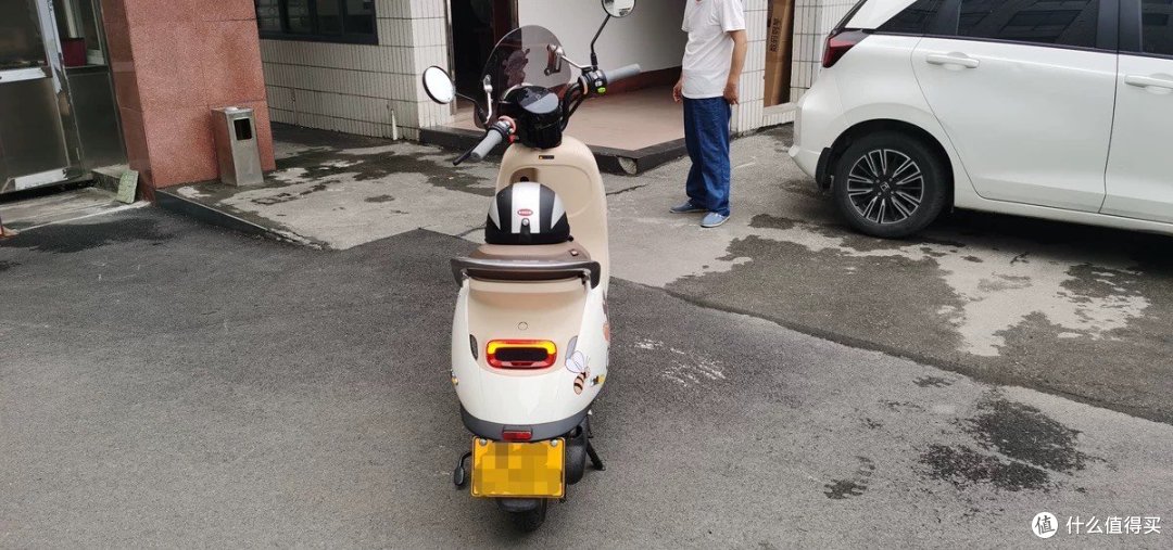 九号Q85C电动摩托车：智能出行新选择_电动车整车_什么值得买