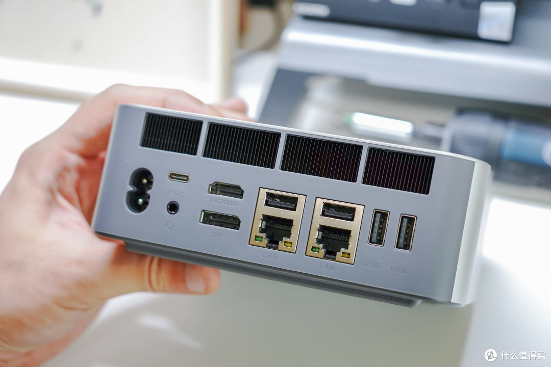 支持独显+软硬件AI加持丨零刻GTI Ultra首发拆解评测+内存超频作业_商用电脑_什么值得买