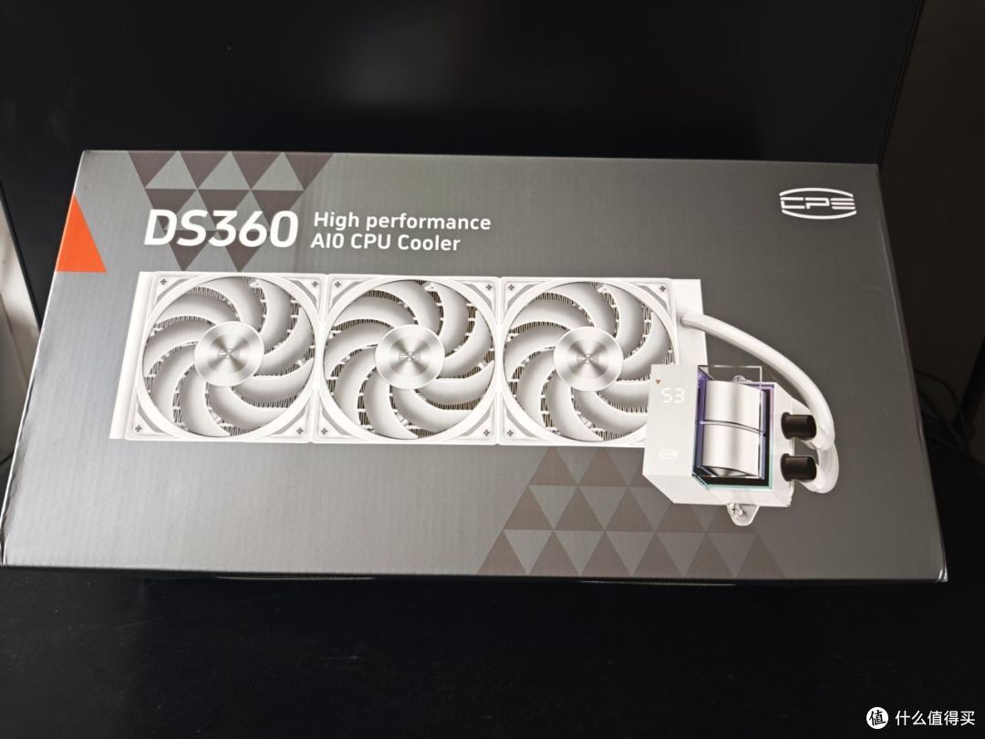 颜值又有数显！超频三DS360白色款首发测评_散热器_什么值得买