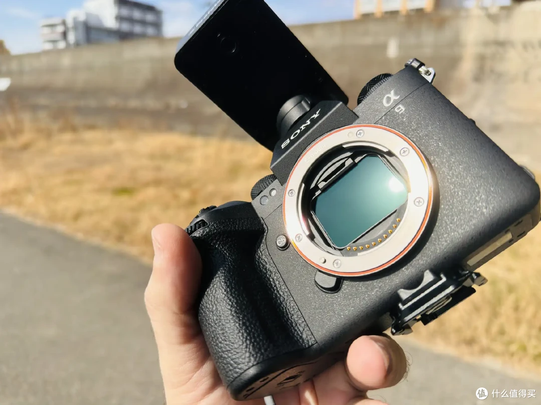 索尼A93体验：记录“美好”生活 4万的相机还得加价买 全域快门有多快？_单电相机_什么值得买