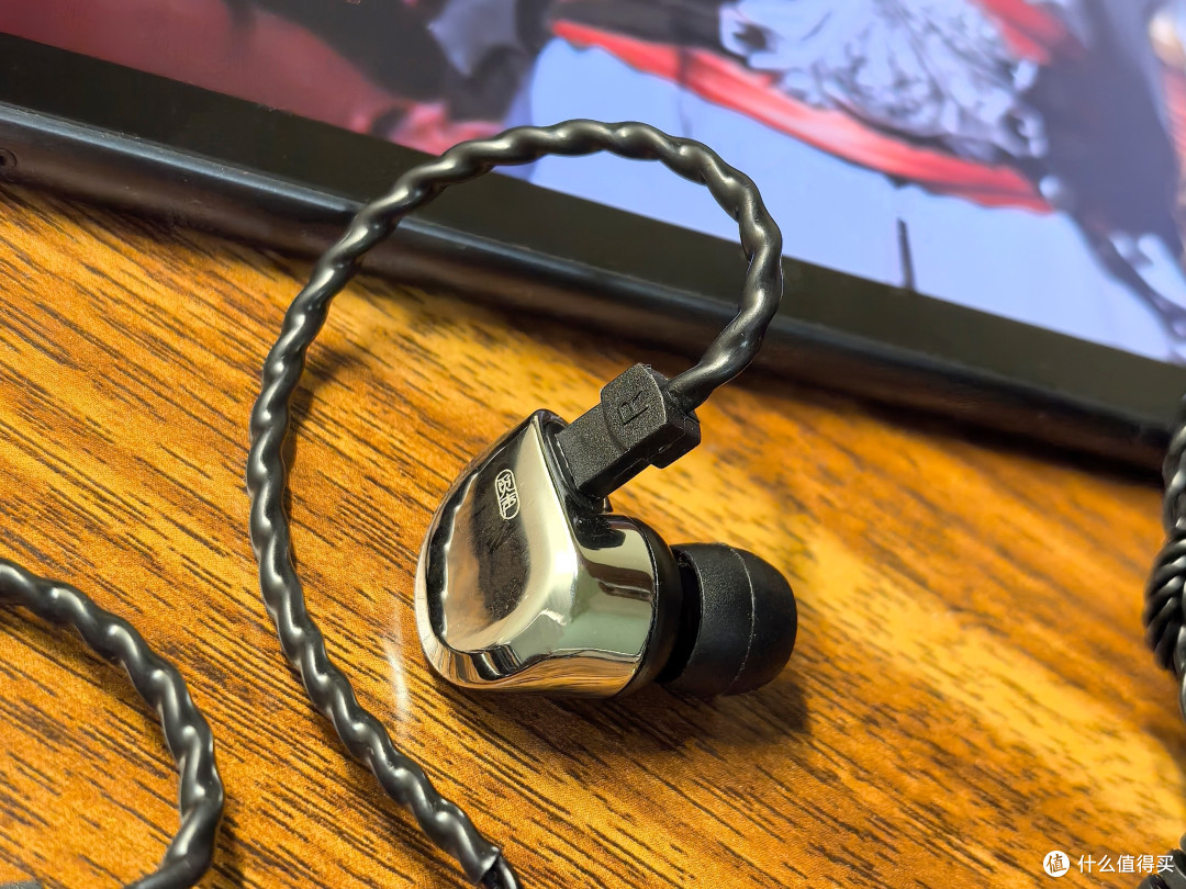 打3A和FPS有必要用HiFi有线耳机吗？二百元价位段有无高性价比专业耳机？音质、电竞、舒适度统统满足！_游戏耳机_什么值得买