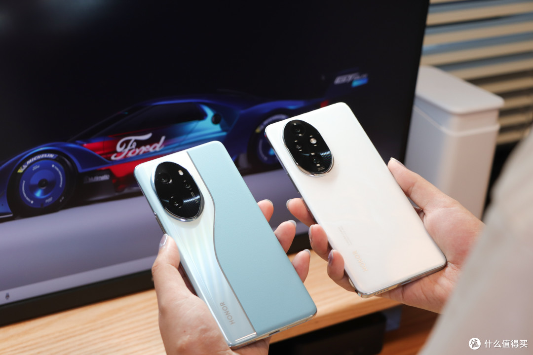 都说不如上一代？荣耀200Pro实际使用一个月，对比荣耀100Pro说说真实感受_安卓手机_什么值得买