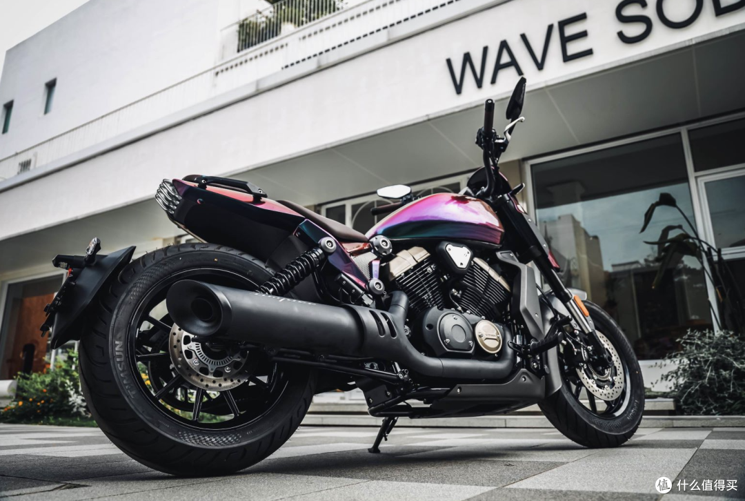 26777元700排量，能巡航国境，VICTORIA Simplee V70玩的花_摩托车整车_什么值得买