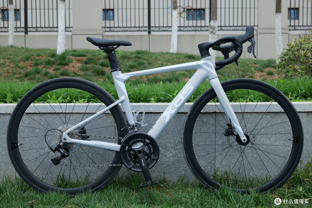 4000价位公路车怎么选？我选择都买......AD350 | 鱼雷6Top | 瑞豹AL_公路车_什么值得买