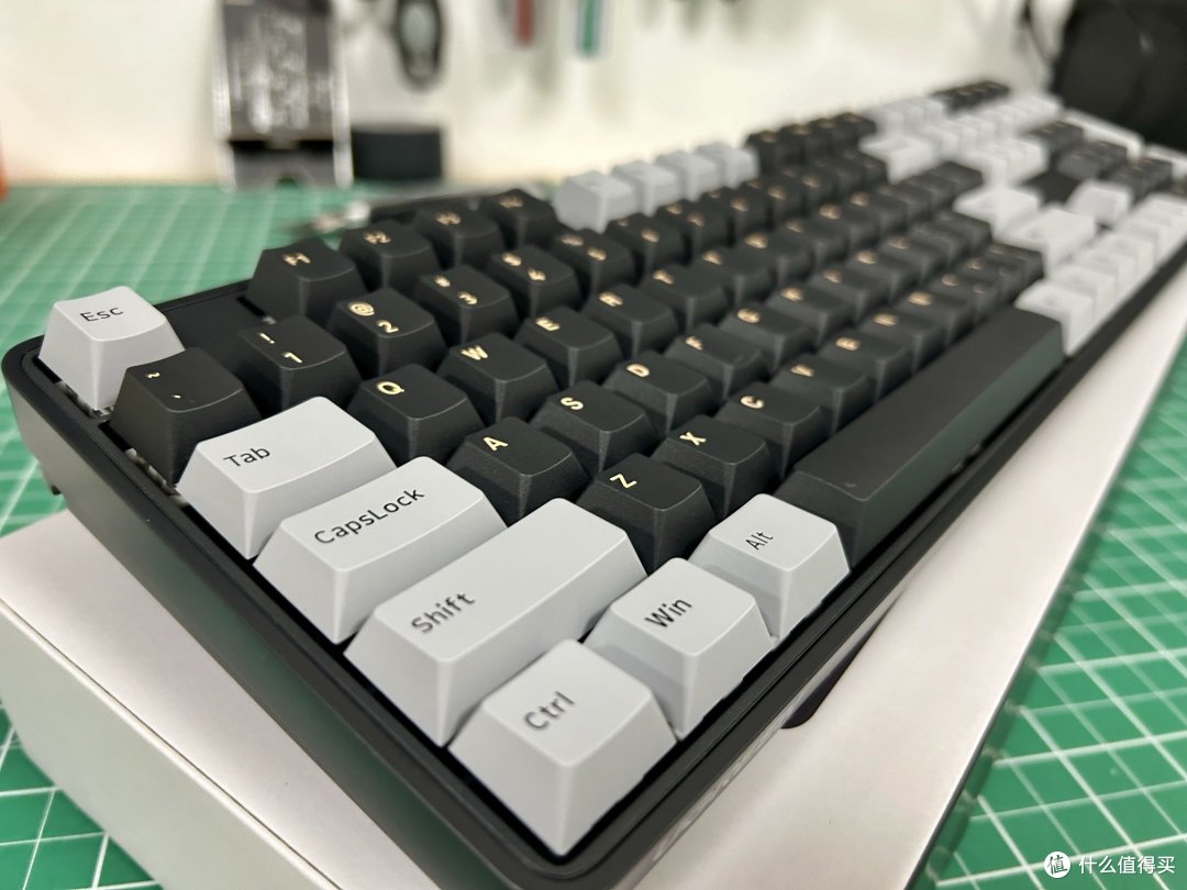 绿联KU103：百元级机械键盘中的性价比之选_键盘_什么值得买