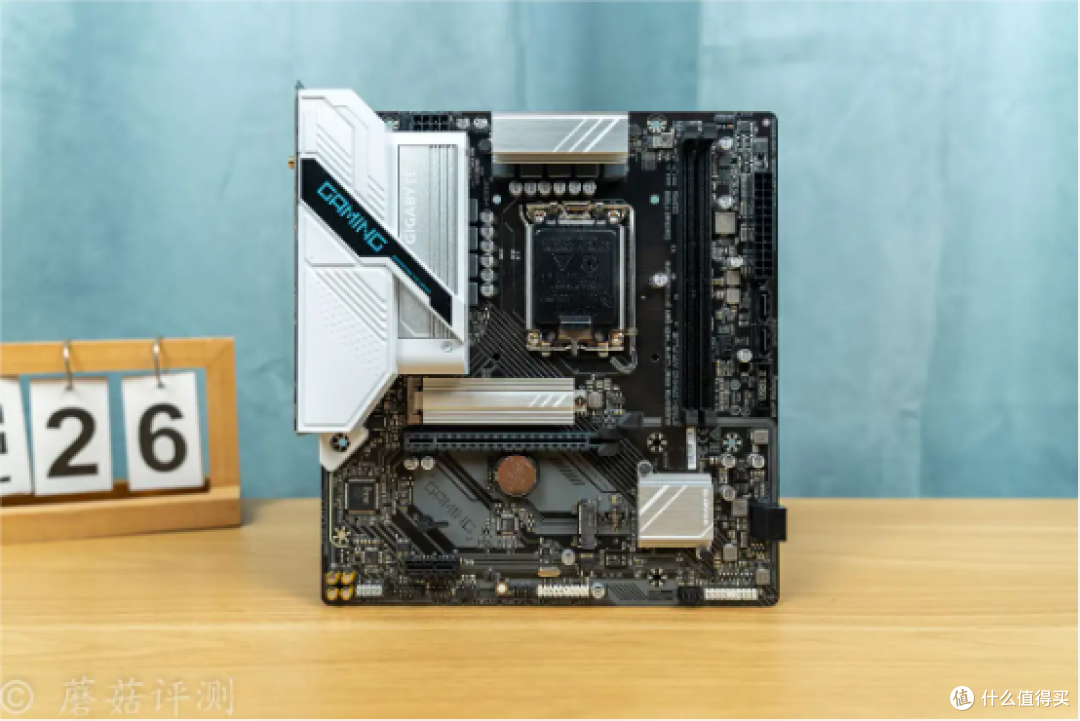 红色魔鹰主板不好看，那就选择白魔鹰主板吧，技嘉B760M GAMING WIFI PLUS白魔鹰主板 拆解评测_主板_什么值得买