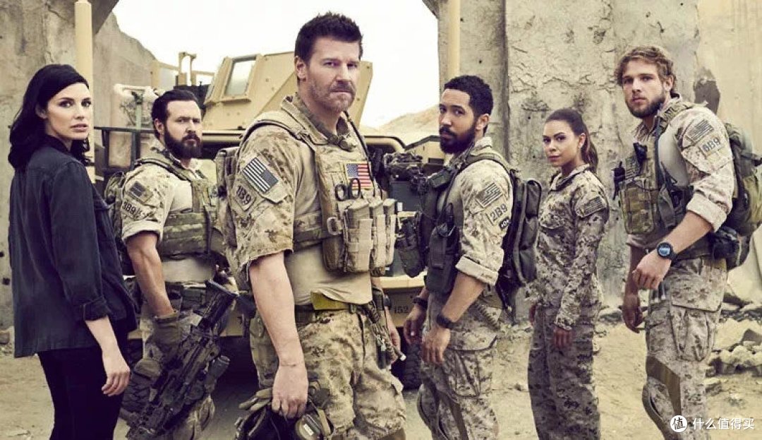 《海豹突击队-英勇行动》军事天花板，全程高潮！军迷必看！这是一部能够让人流泪的硬汉战争题材美剧！_其他文化娱乐_什么值得买