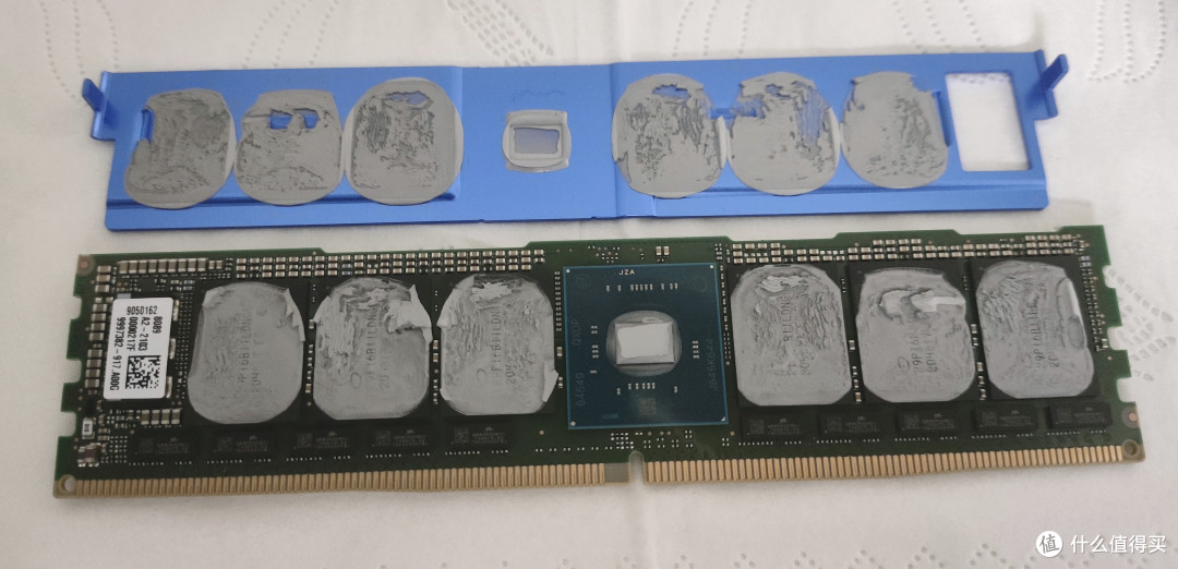 英特尔傲腾持久内存300系列（Intel Optane persistent memory 300 series）拆解_内存_什么值得买