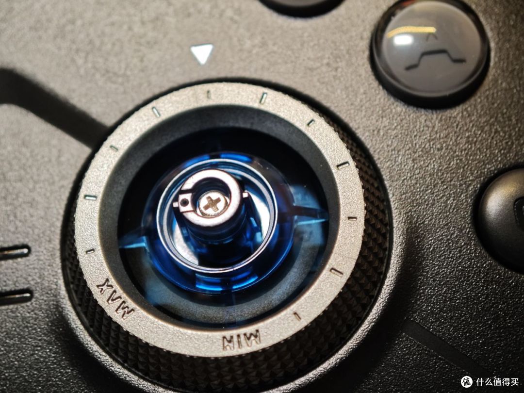 爆火的飞智黑武士4PRO究竟好不好用？体验20天的真实评测报告！_游戏手柄_什么值得买