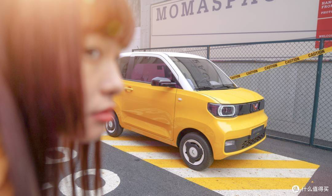 降了6千元？五菱汽车第三代宏光MINIEV 青春版上市 改变在哪？_新能源车_什么值得买