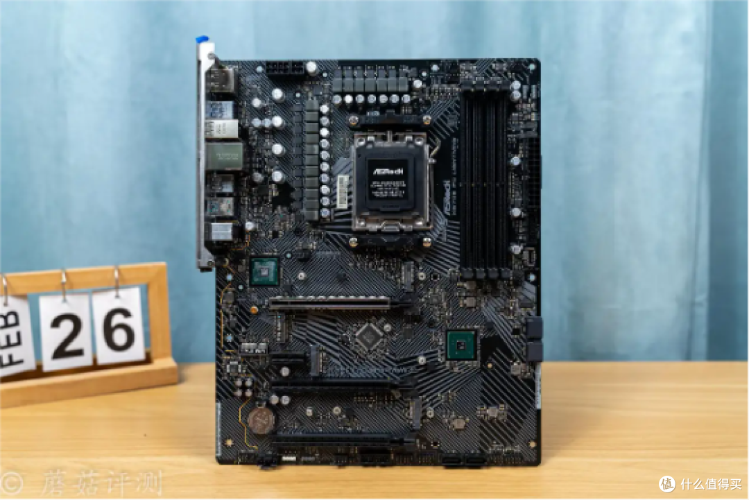 单核性能提升巨大，把上代大哥斩于马下，AMD锐龙7 9700X对比7900X 评测_CPU_什么值得买