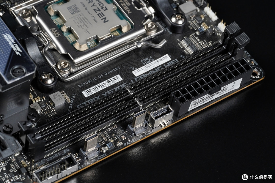 乔思伯T6+ROG X670E-I+七彩虹4060TI MINI 手提ITX小钢炮装机分享！_机箱_什么值得买