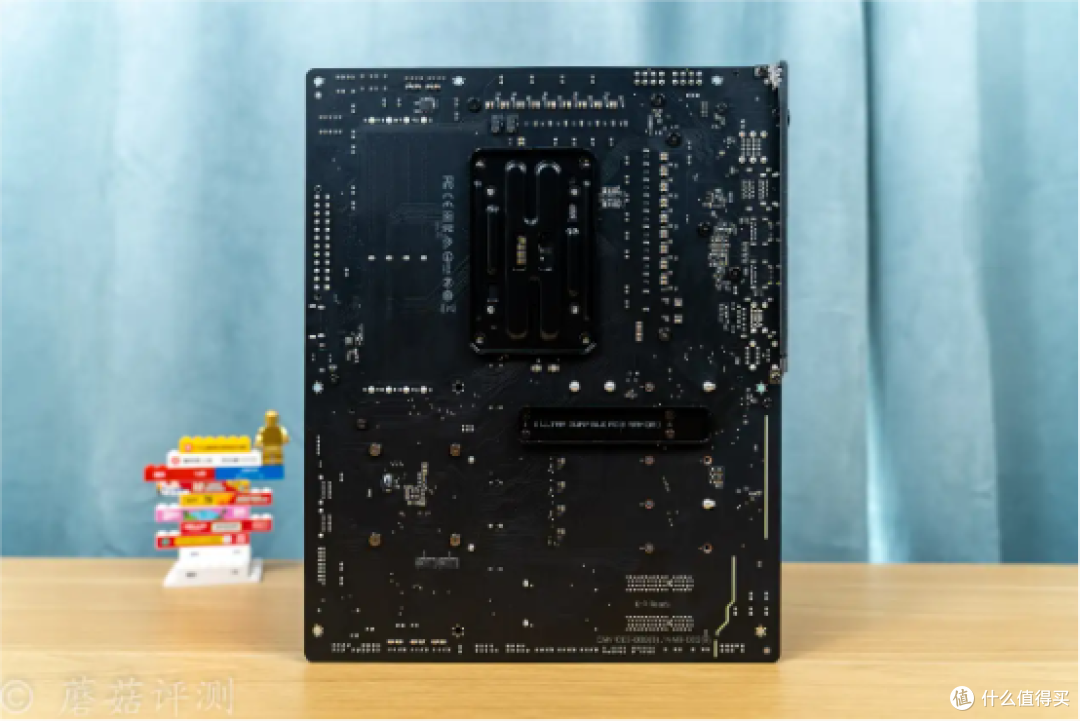 性能更强、功耗更低、发热更小？AMD锐龙7 9700X处理器 评测_CPU_什么值得买