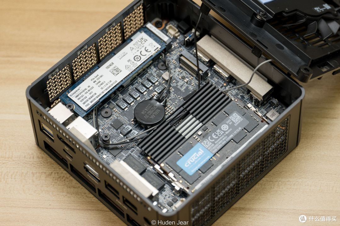 旗舰APU登陆mini主机：铭凡UM890PRO测评_台式机_什么值得买