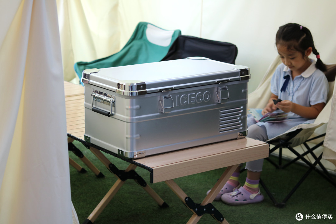 车载冰箱该怎么选，ICECO J20评测，支持CarPlay连接解锁更多场景_车载冰箱_什么值得买