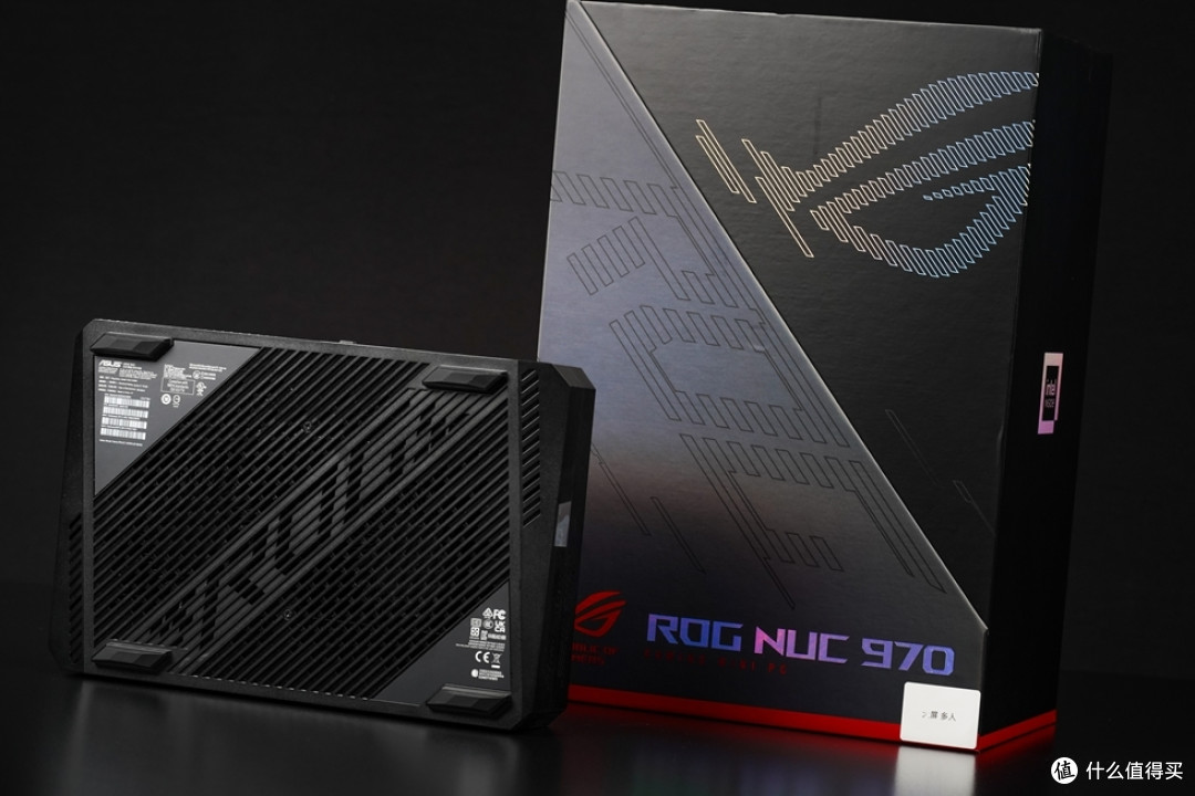 桌面2.5L性能钢炮——ROG NUC 970 开箱体验！_台式机_什么值得买
