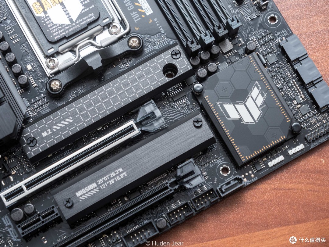 一个补丁游戏性能起飞？AMD R7 9700X的Win11 24H2补丁测试_CPU_什么值得买