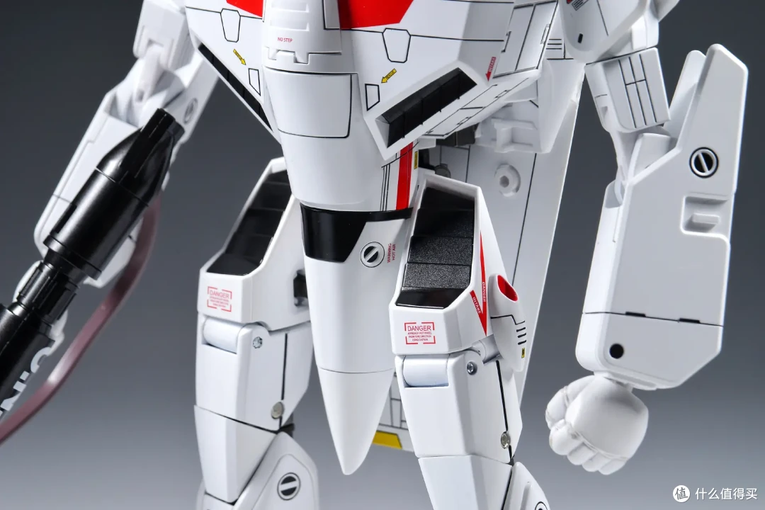 童年债-1，开箱threezero超时空要塞VF-1J_日韩动漫周边_什么值得买